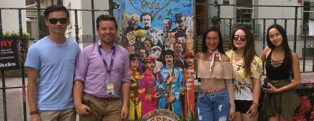 Meet our Tour Guides, part of the team at Guidelines to Britain